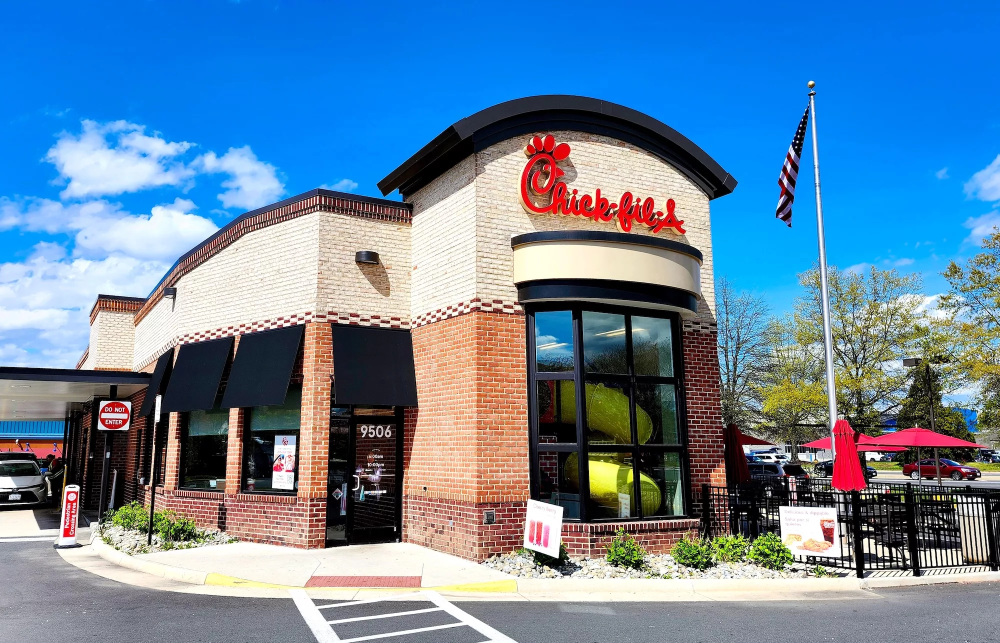7 Reasons The Chick-fil-A Franchise Model Outperforms The Competition